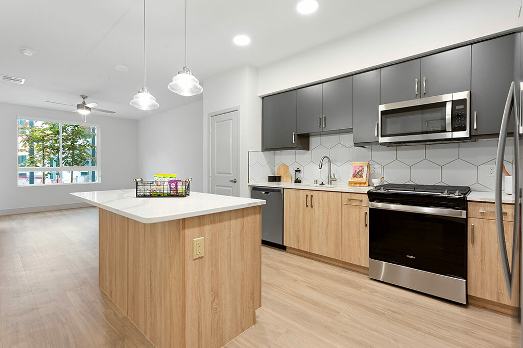 Apartments in Canoga Park, CA for Rent | Photo Gallery