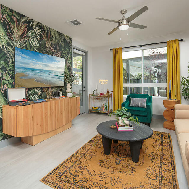 Canoga Park Apartments | Chroma Apartment Homes | Photos